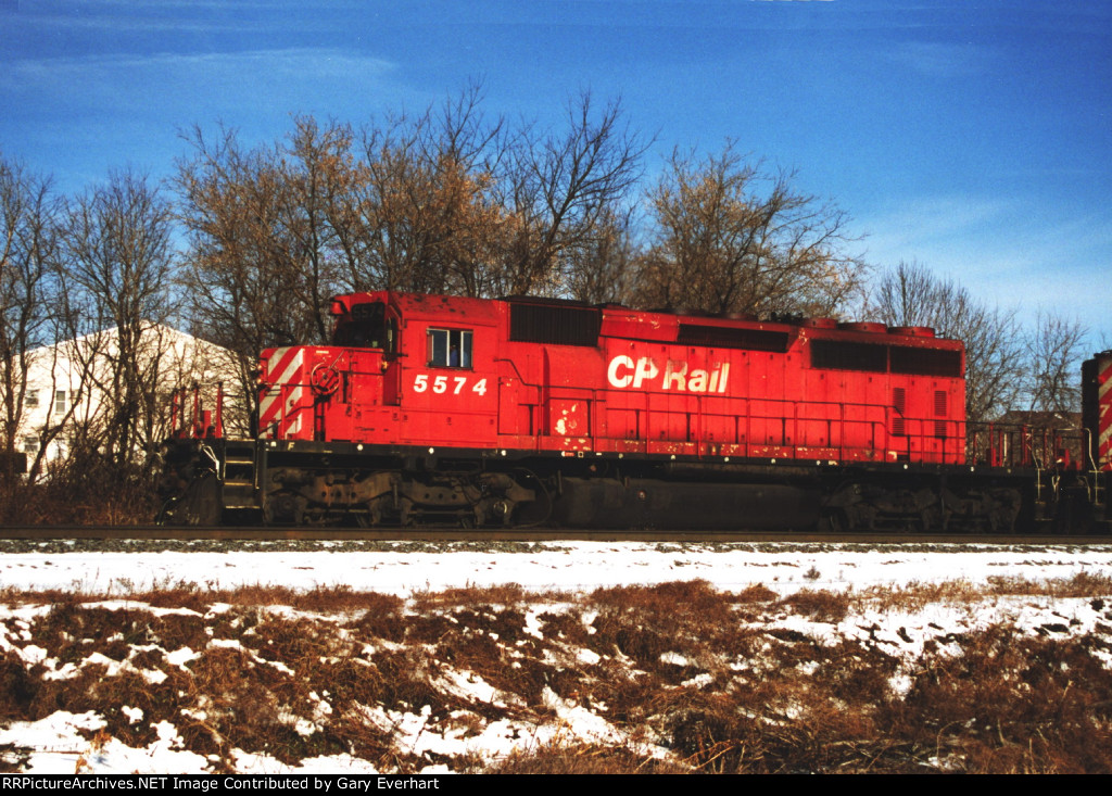 CP SD40-2 #5574 - Canadian Pacific